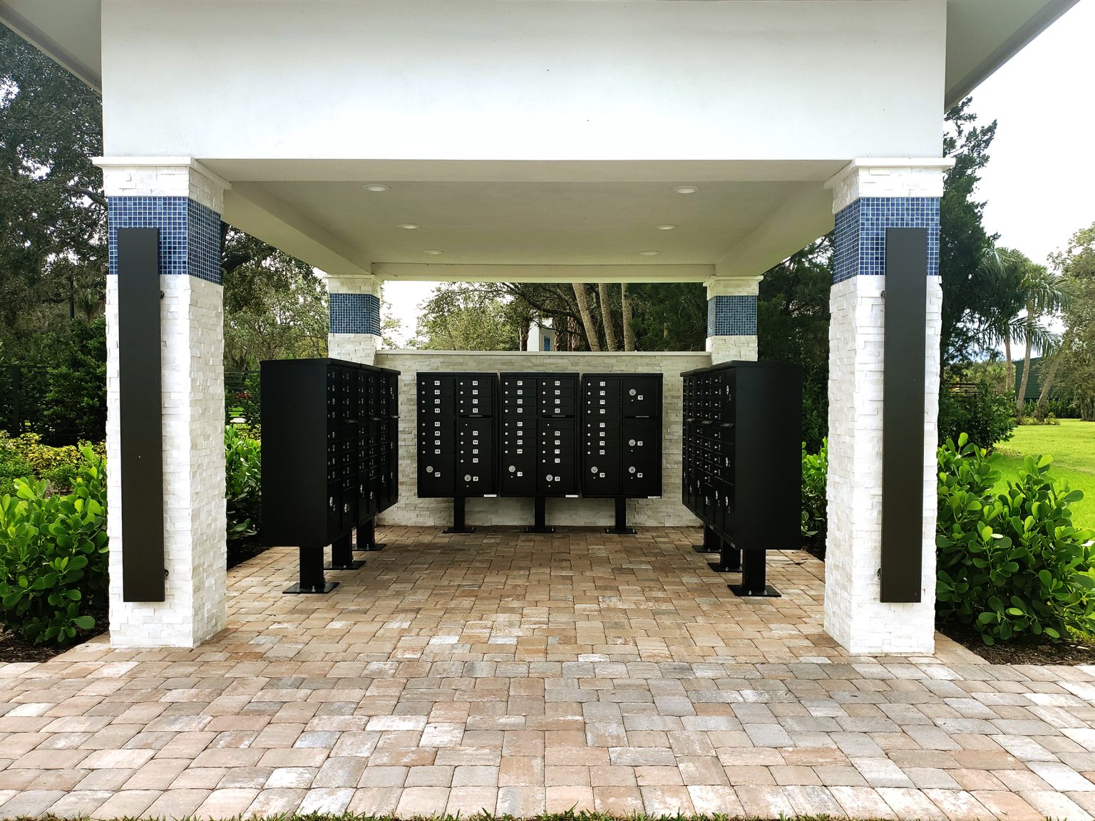 Custom Cluster Mailboxes | Onsight Industries